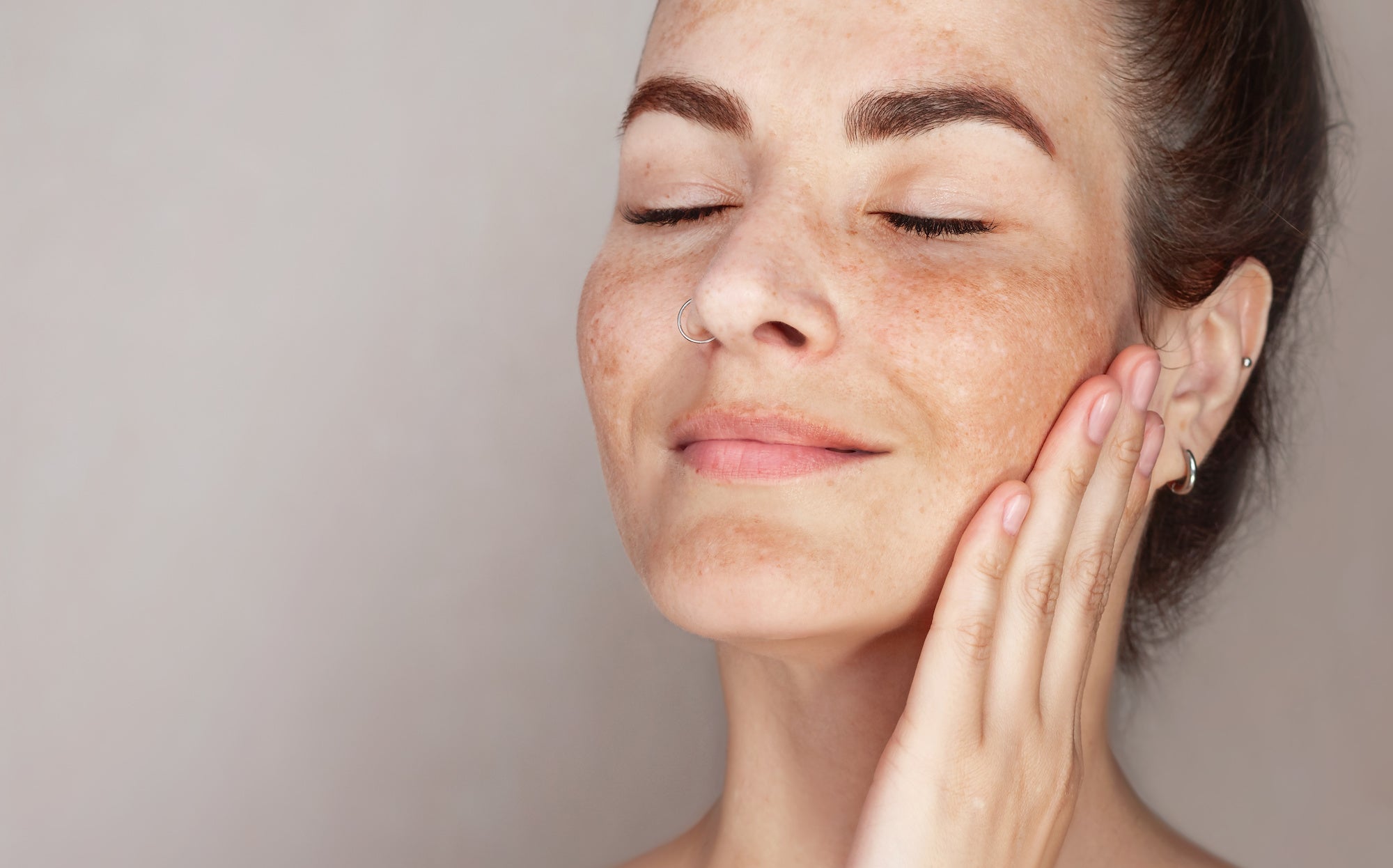 How to Love the Skin You’re In & Embrace Your Natural Beauty Despite S